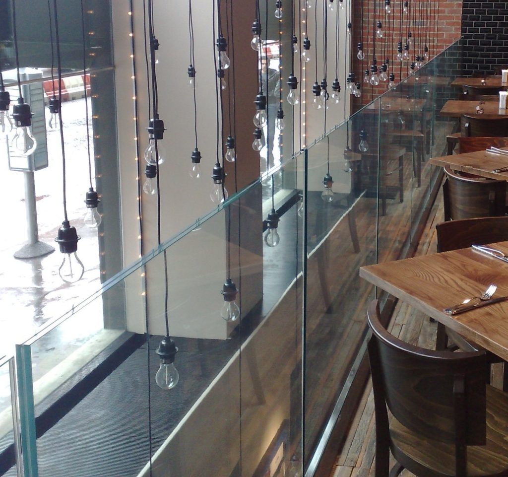 6 Uses For Commercial Glass To Boost Business | Osborn Glass